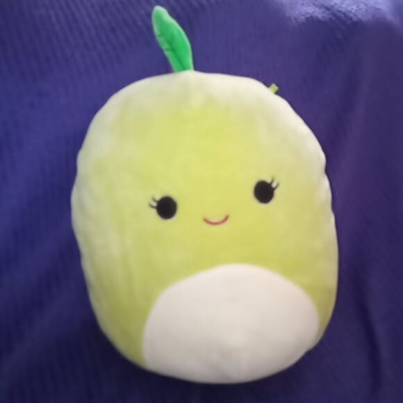 Kellytoy | Toys | Ashley Apple Squishmallow Kellytoy 8 In Fruit Series ...